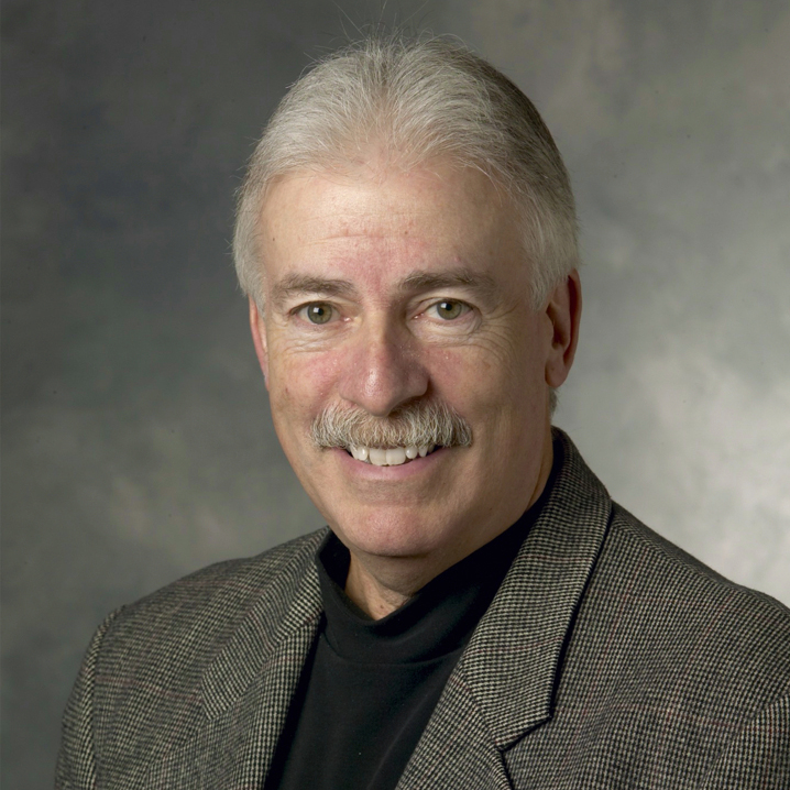 Addressing Chronic Knee Pain with KneeMo® with Jennifer Hledik and Tom ...